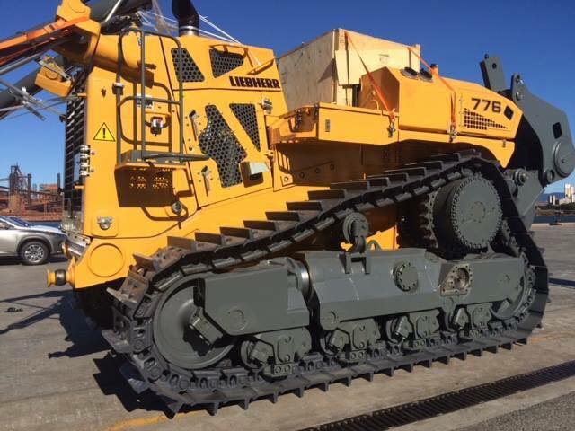 dozer Liebherr 776