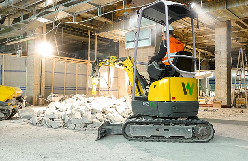 EZ17e - Il primo miniescavatore elettrico di Wacker Neuson - MMT News
